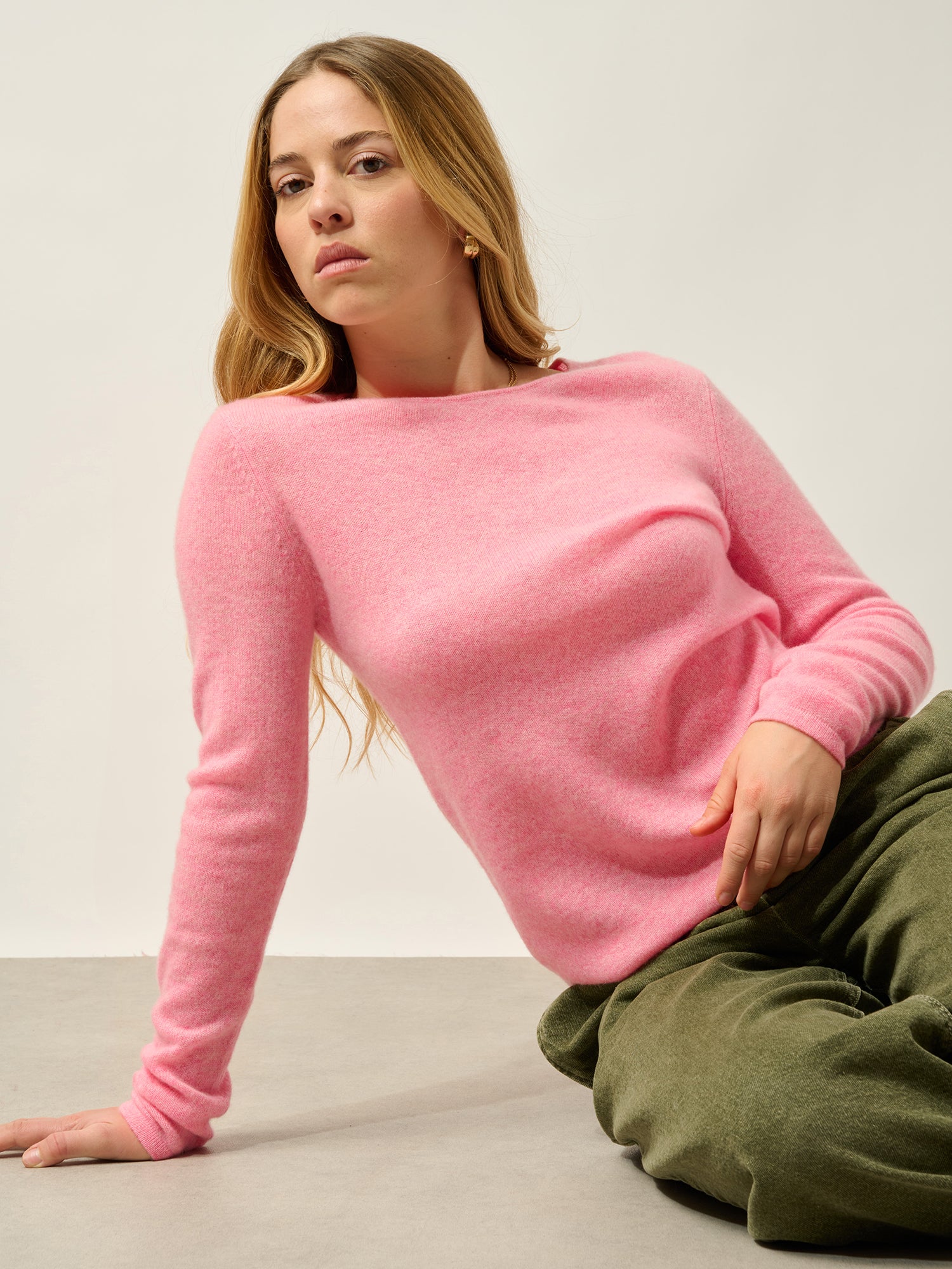 EPÉNA pull col rond rose chiné 100% cachemire – Authentic Cashmere