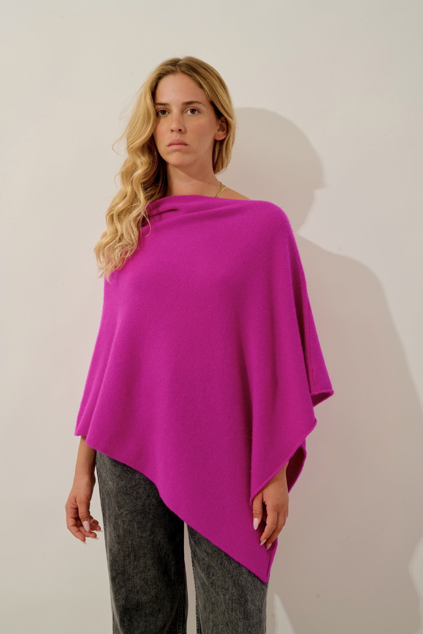 MERYL poncho 4 fils hibiscus 100% cachemire – Authentic Cashmere